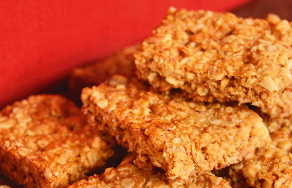 Recipe: Kristina's Walnut Crunch