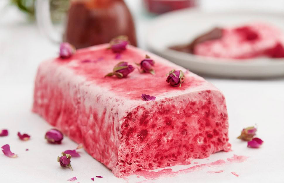 Recipe: Frozen Raspberry Parfait with Chocolate Sauce