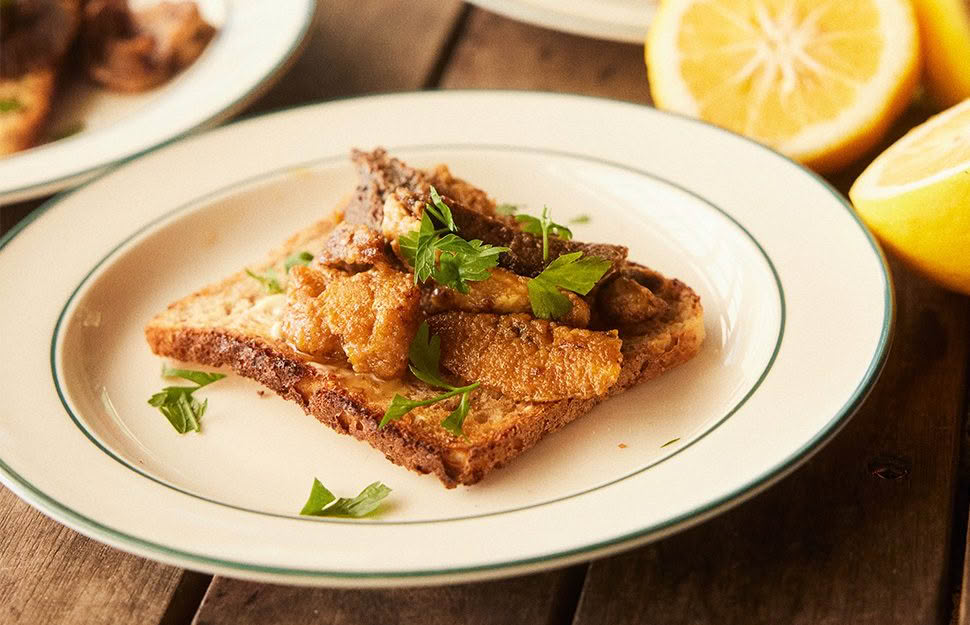 Recipe: Fried Kina on Toast