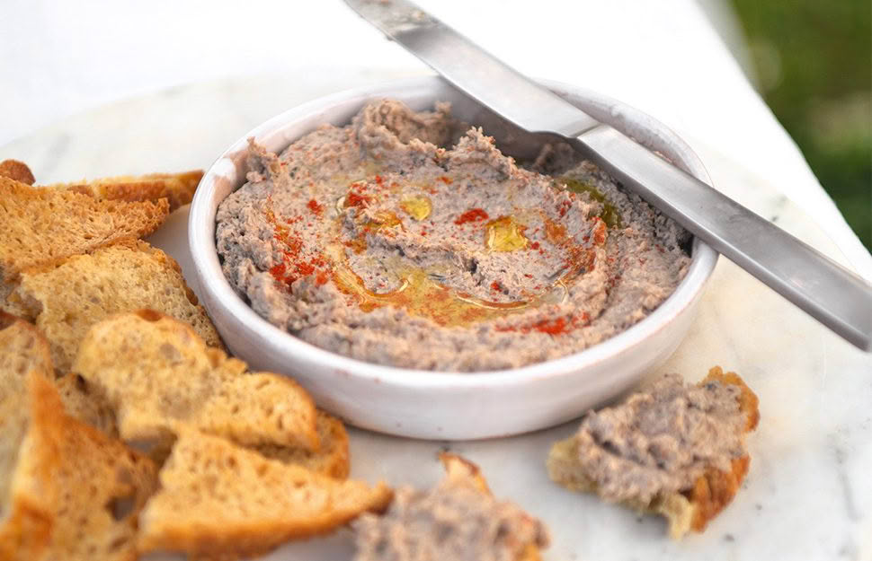 Recipe: Mushroom & Caramelised Onion Paté