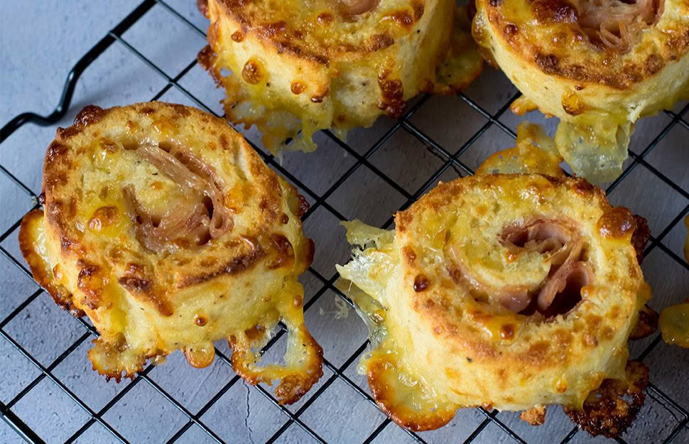 Recipe: Ham & Cheese Scrolls