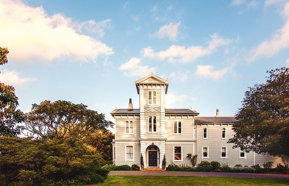 The family and the heritage country house that were meant to find one ...